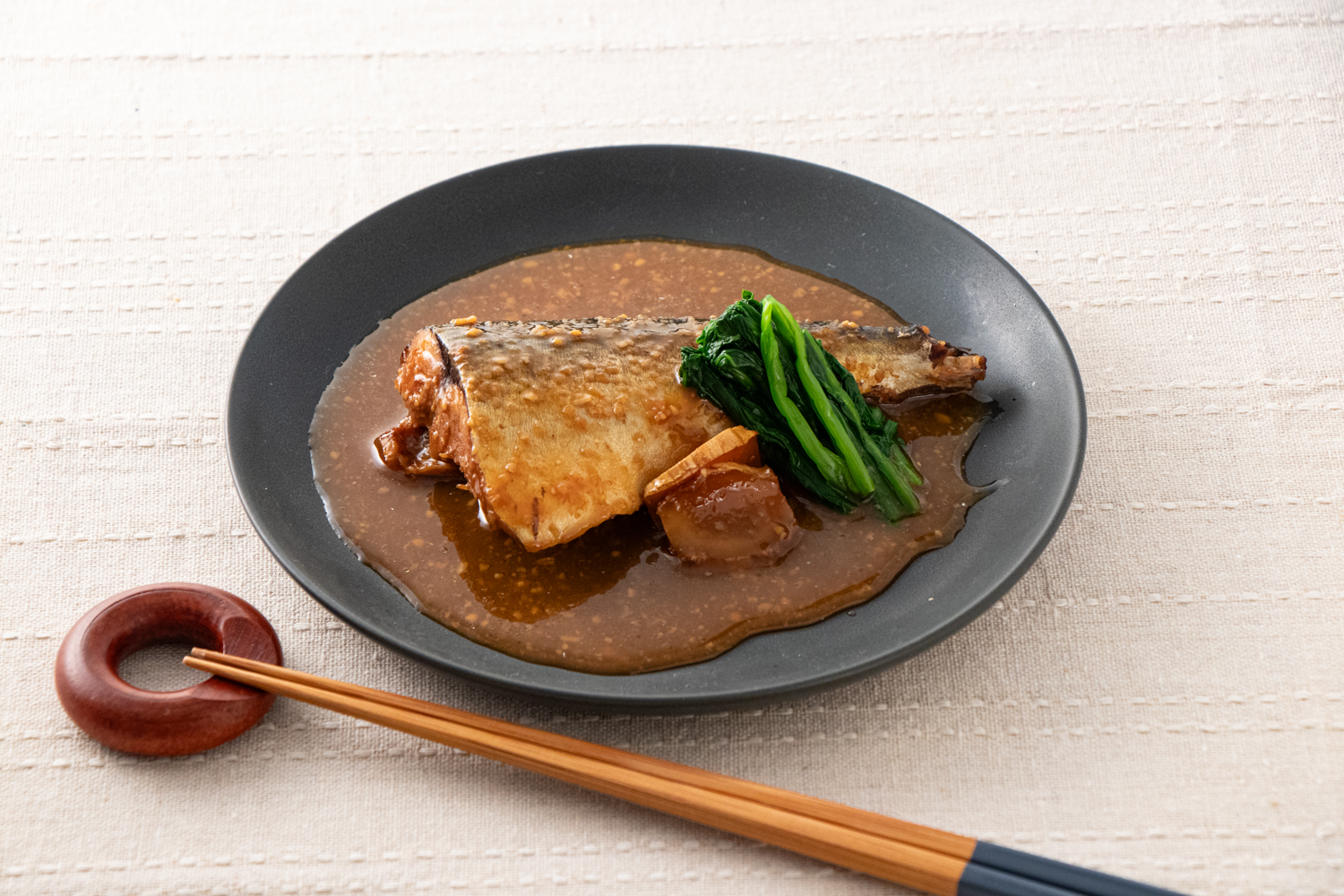 【圧力鍋】骨まで食べられるサバのみそ煮 | KIMSCOOK【公式】